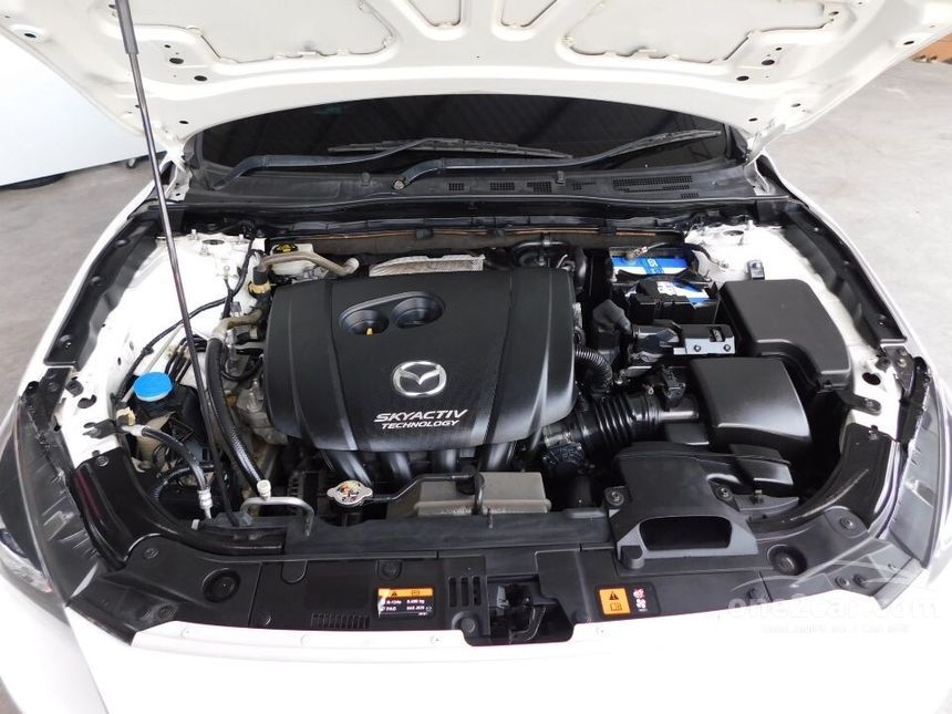 Mazda 3 2016 (ปี 14-18) C Sports 2.0 เกียร์อัตโนมัติ สีขาว | One2car ...