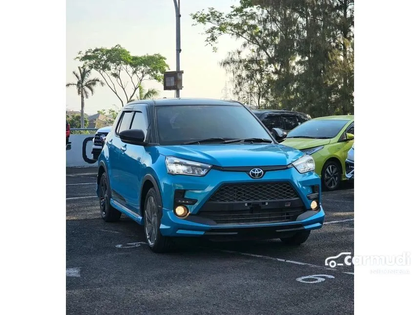 Toyota Raize 2023 GR Sport 1.0 in Jawa Timur Automatic Wagon Blue for ...
