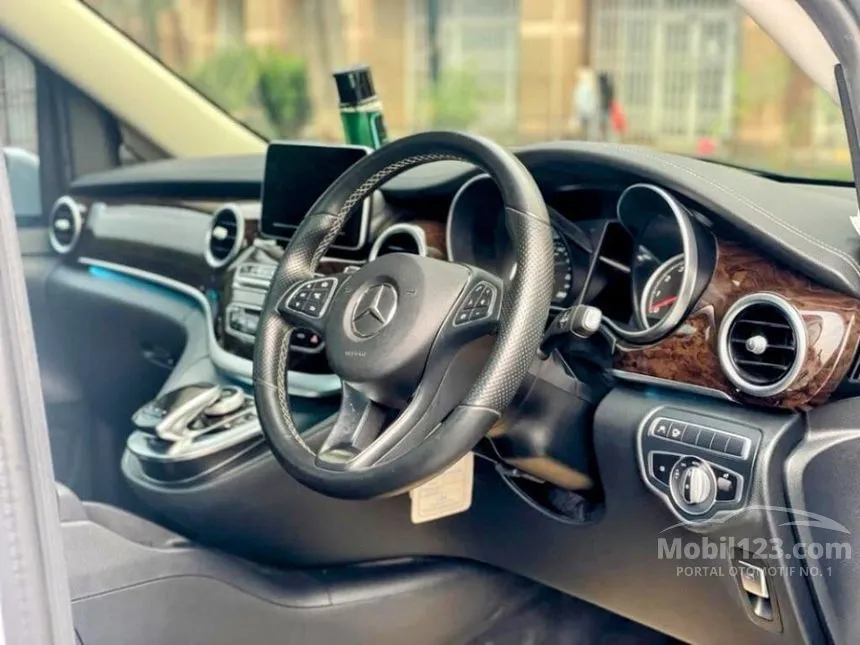 Jual Mobil Mercedes-Benz Vito 2019 Lombardi 2.0 di Jawa Barat Automatic ...