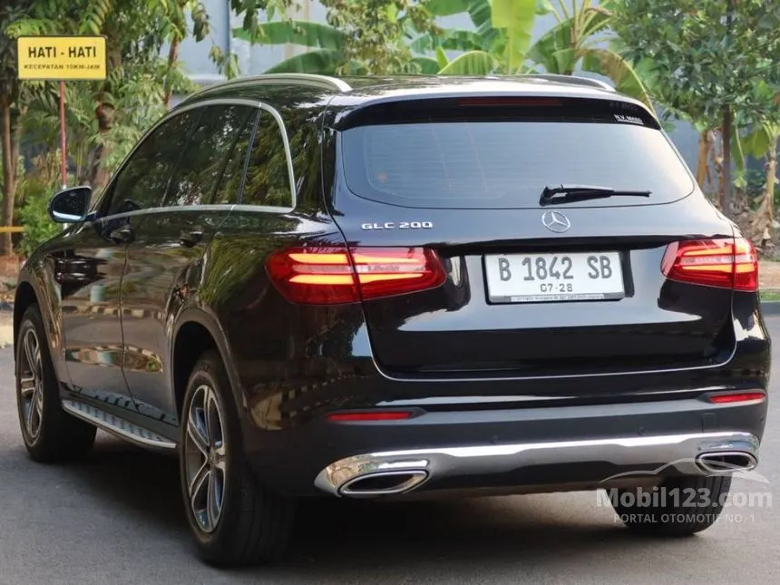 Jual Mobil Mercedes-Benz GLC200 2018 Exclusive 2.0 di Banten Automatic ...