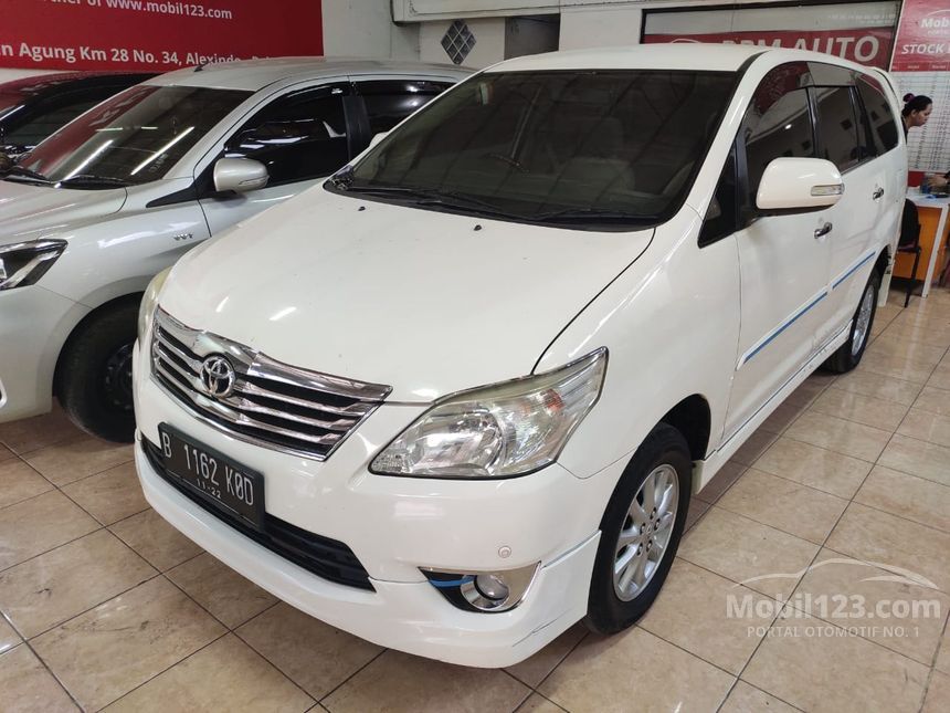 Jual Mobil Toyota Kijang Innova 2012 V 2.0 di Jawa Barat Automatic MPV ...
