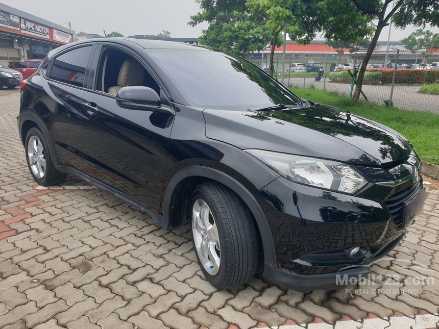 Jual Mobil Honda HR-V 2015 S 1.5 di Banten Automatic SUV Hitam Rp 182. ...