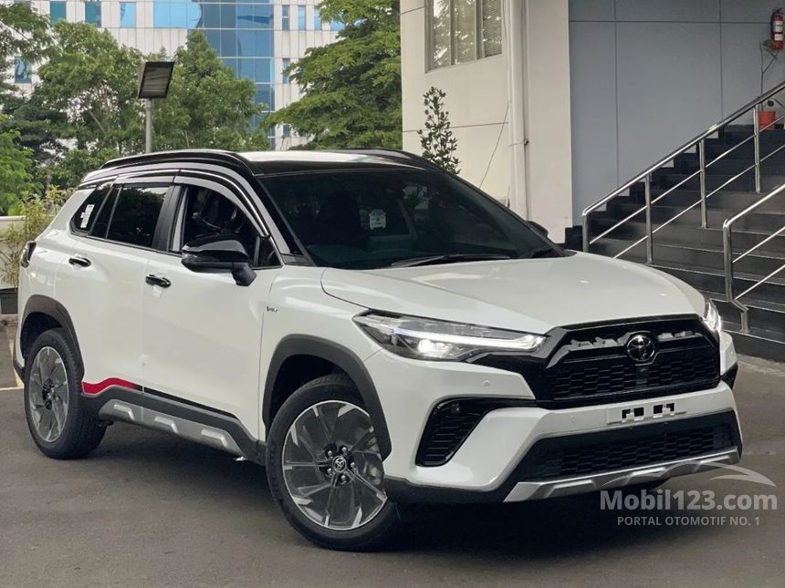 Jual Mobil Toyota Corolla Cross 2025 Hybrid GR Sport (Premium Color ...