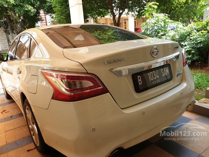 Jual Mobil Nissan Teana 2015 XV 2.5 di Jawa Barat Automatic Sedan Putih ...