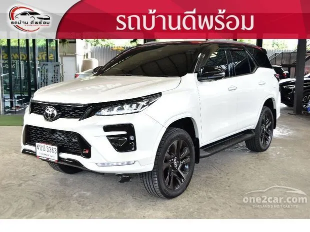Used Toyota Fortuner Max 100,000 Baht | One2car