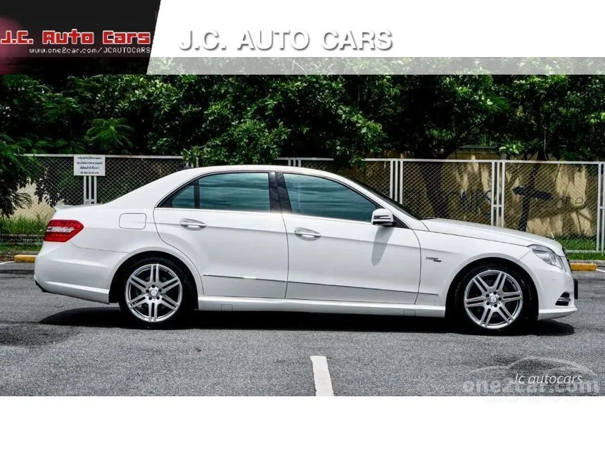 2013 Mercedes-Benz E300 2.1 W212 (ปี 10-16) AMG Dynamic Blue TEC HYBRID Sedan มือสอง One2car