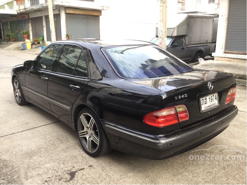 Mercedes-Benz E240 2001 Elegance 2.4 in กรุงเทพและปริมณฑล Automatic ...