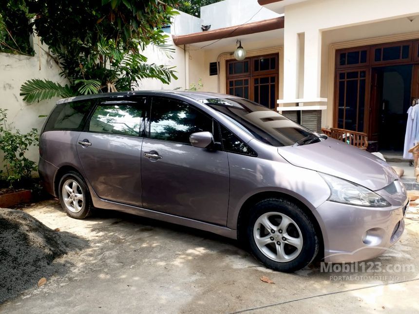 Jual Mobil Mitsubishi Grandis 2005 NA 2.4 di DKI Jakarta Automatic MPV ...