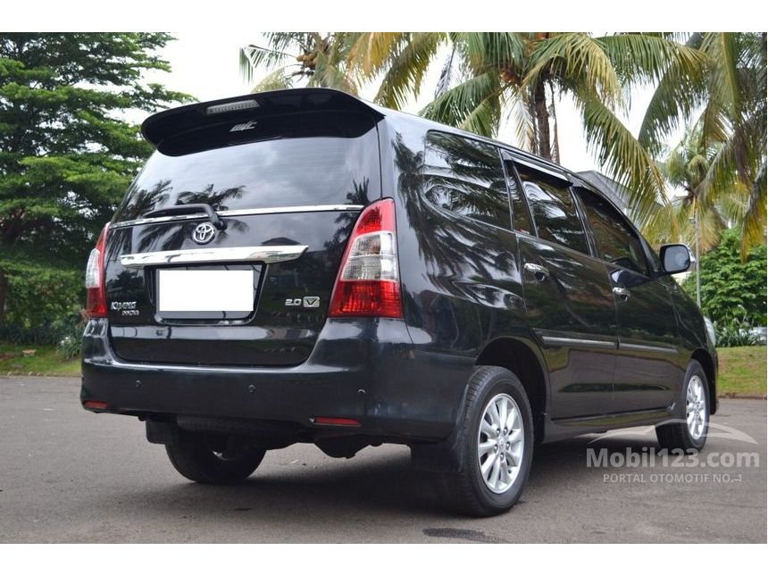 Jual Mobil Toyota Kijang Innova 2011 V 2.0 di DKI Jakarta Manual MPV ...