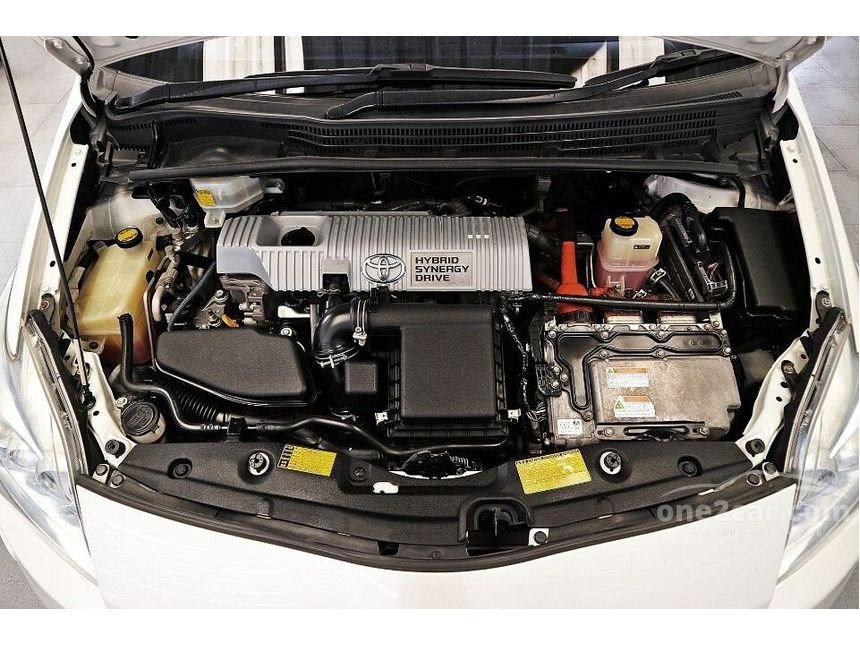 Toyota Prius 2011 Hybrid E TRD Sportivo 1.8 in กรุงเทพและปริมณฑล ...