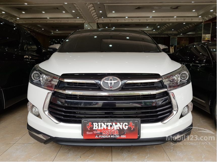 Jual Mobil Toyota Kijang Innova 2017 Q 2.4 di Jawa Barat Automatic MPV ...