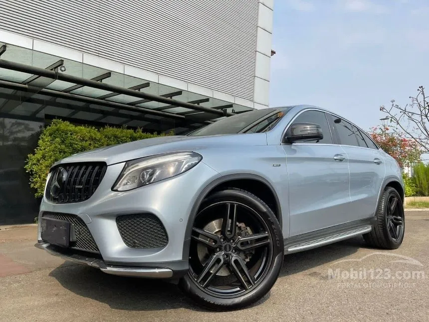 Jual Mobil Mercedes-Benz GLE400 2015 AMG 4Matic 3.0 di DKI Jakarta ...