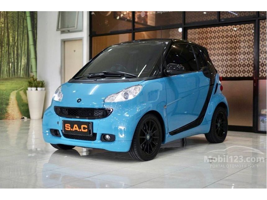 Jual Mobil smart fortwo 2010 1.0 di Jawa Timur Automatic Compact Car ...