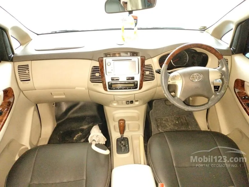 Jual Mobil Toyota Kijang Innova 2012 V Luxury 2.0 di Jawa Timur ...