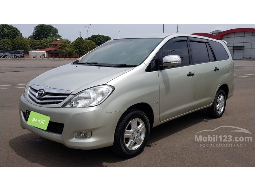 Jual Mobil Toyota Kijang Innova 2005 G 2.0 di DKI Jakarta Automatic MPV ...
