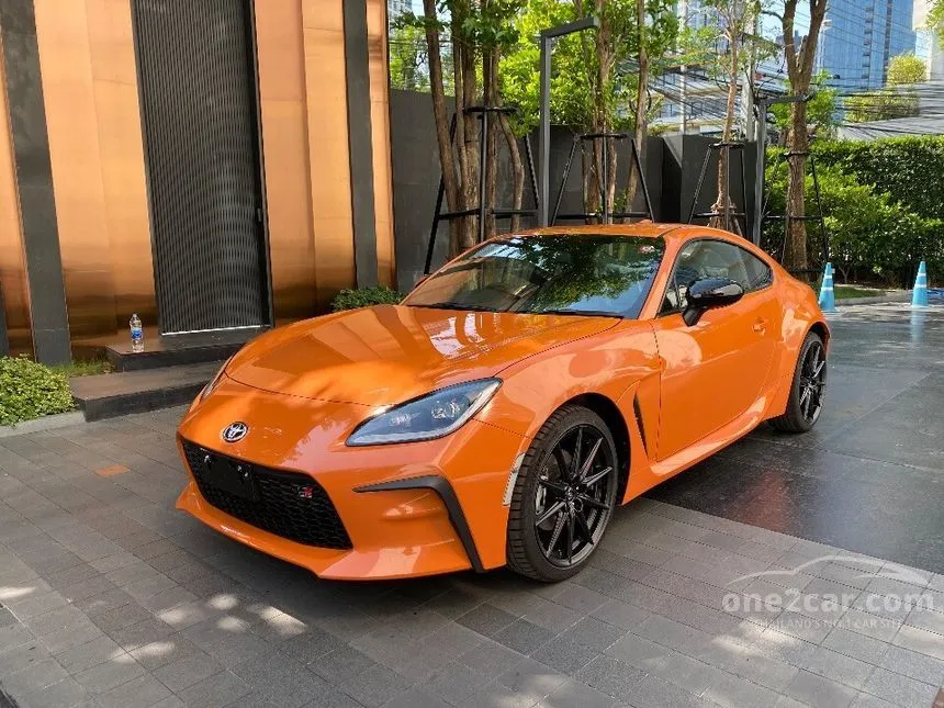 2023 Toyota GR 86 2.4 (ปี 22-28) RZ 10th Anniversary Limited Coupe for sale on One2car