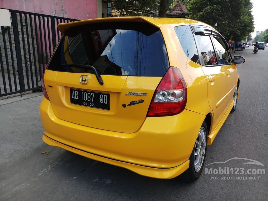 Jual Mobil Honda Jazz 2006 VTEC 1.5 di Yogyakarta Automatic Hatchback ...