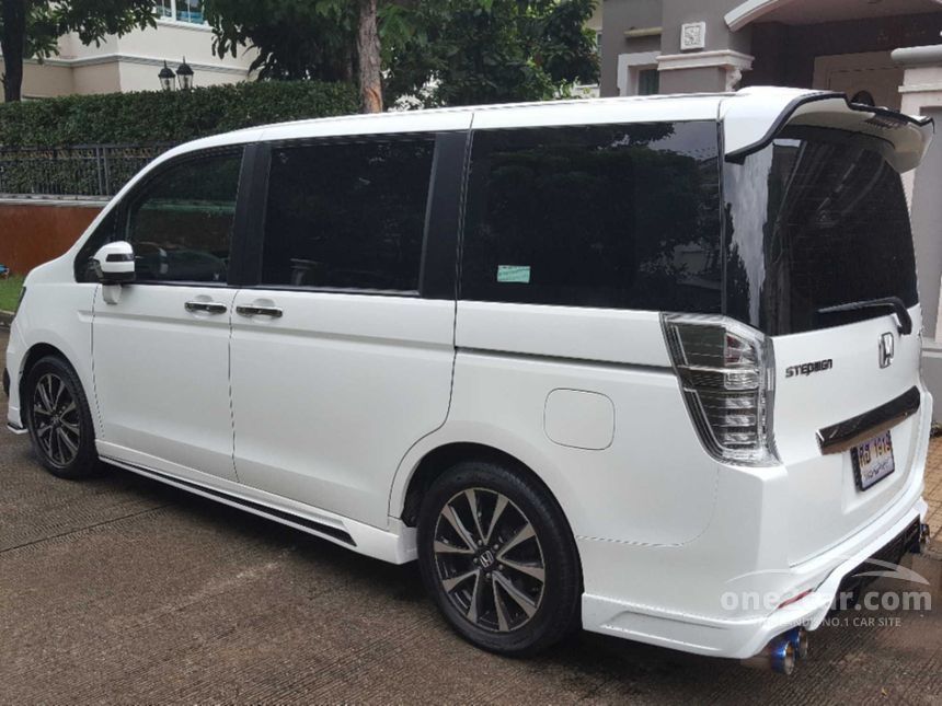 Honda STEPWGN SPADA 2014 EL 2.0 in กรุงเทพและปริมณฑล Automatic Wagon สี ...