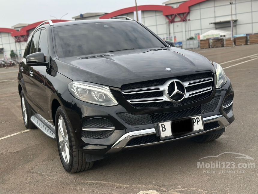 Jual Mobil Mercedes-Benz GLE400 2016 Exclusive 4MATIC 3.0 di DKI ...
