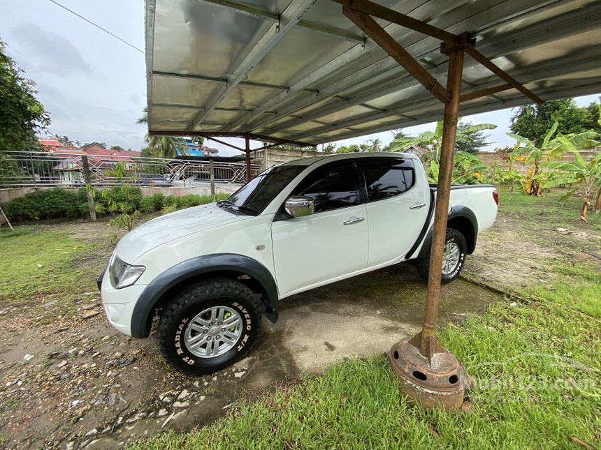 Jual Mobil Mitsubishi Strada Triton 2014 GLS 2.5 di Jambi Manual Pick ...