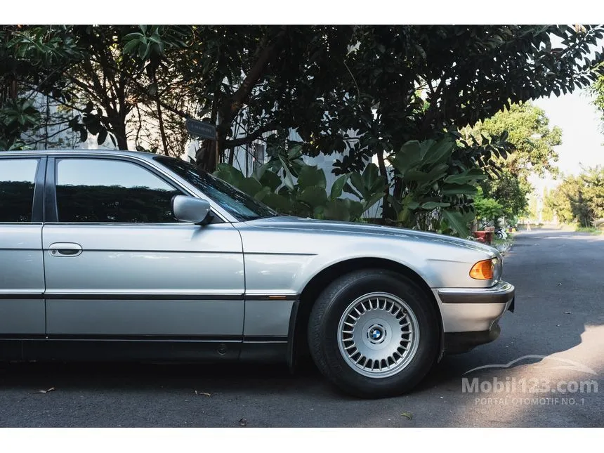 Jual Mobil BMW 735IL 1999 V8 3.5 Automatic 3.5 di DKI Jakarta Automatic ...