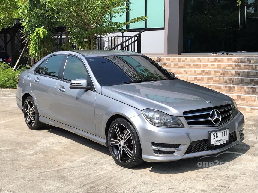 Mercedes-Benz C200 CGI 2014 1.8 in กรุงเทพและปริมณฑล Automatic Sedan สี ...