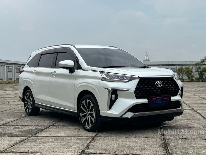 Jual Mobil Toyota Veloz 2022 Q (Premium Color) 1.5 di Banten Automatic ...