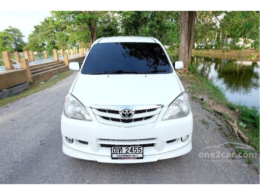 Toyota Avanza 2011 E Exclusive 1.5 in ภาคตะวันตก Automatic Hatchback สีขาว for 280,000 Baht ...