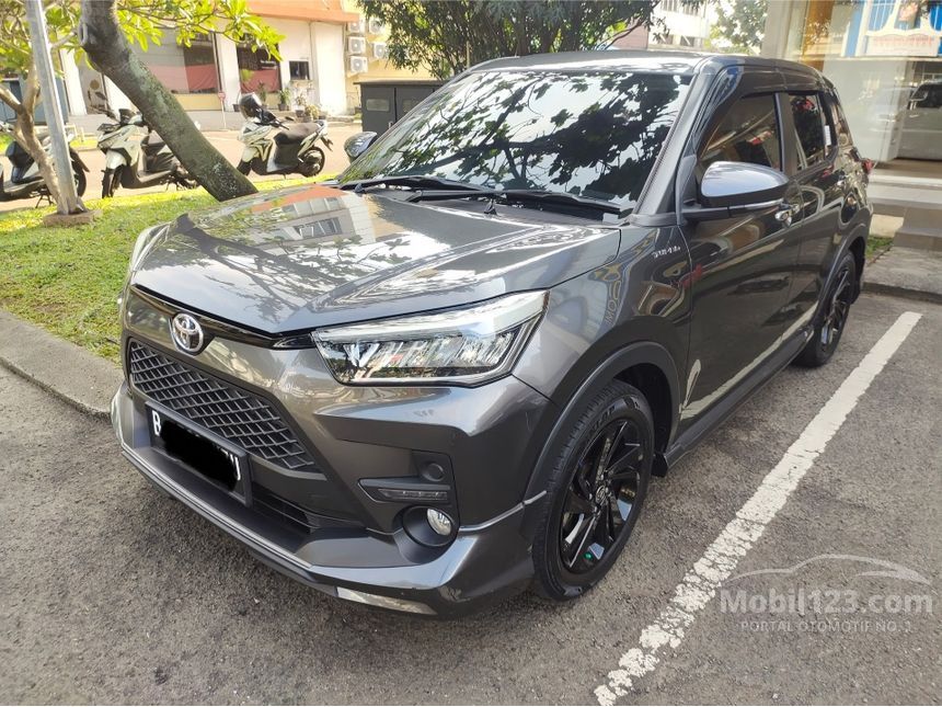 Jual Mobil Toyota Raize 2021 GR Sport (2 Tone) 1.0 di Banten Automatic ...