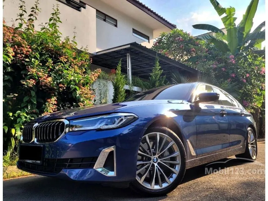 Jual Mobil BMW 530i 2021 Opulence 2.0 di DKI Jakarta Automatic Sedan ...