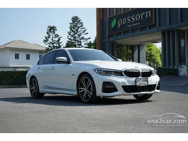 ซื้อรถ bmw 3-series つ 2-0-m-sport มือสอง ราคาถูกที่สุดในตลาดรถมือสอง ...