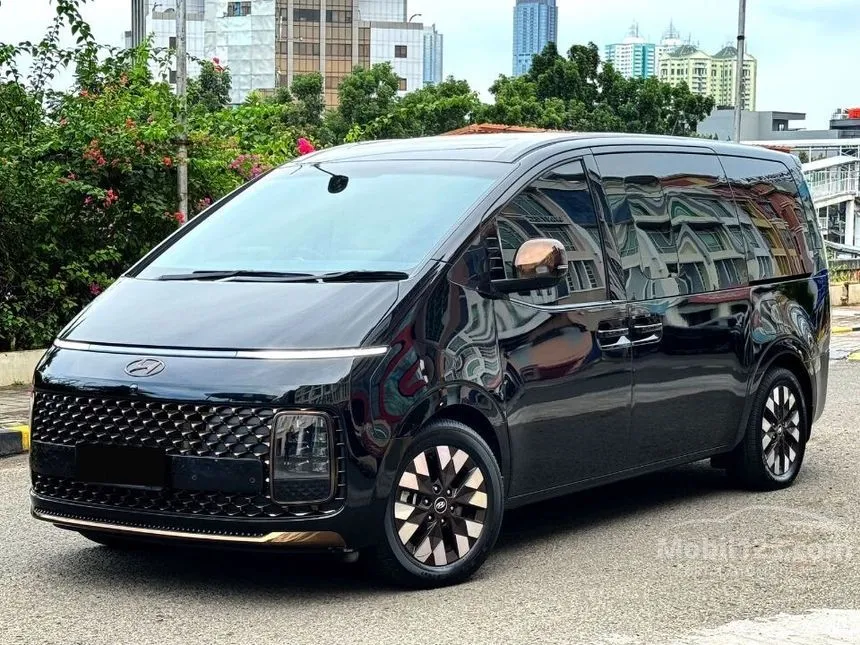 Jual Mobil Hyundai Staria 2021 Signature 7 2.2 di DKI Jakarta Automatic ...