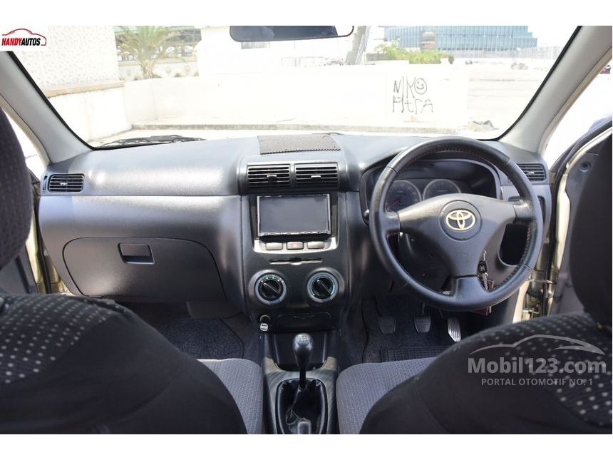 Jual Mobil Toyota Avanza 2005 G 1.3 di DKI Jakarta Manual MPV Kuning Rp ...