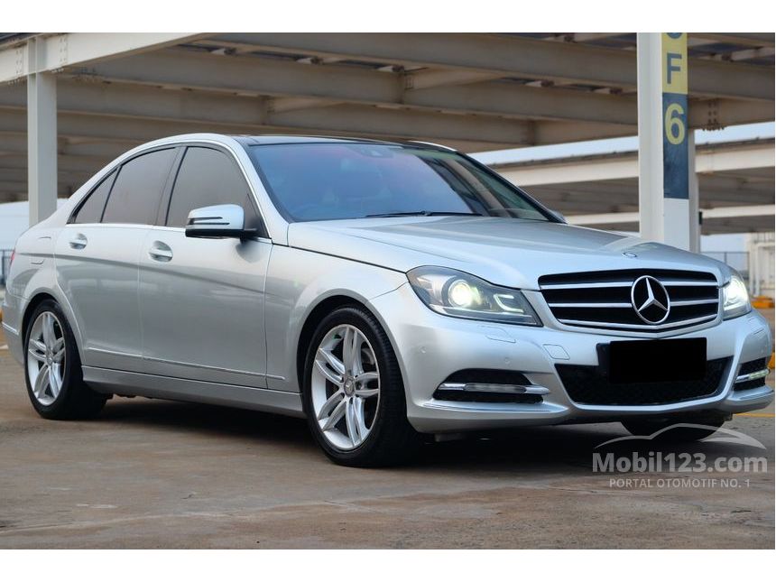 Jual Mobil Mercedes-Benz C300 2012 Avantgarde 3.0 di DKI Jakarta ...