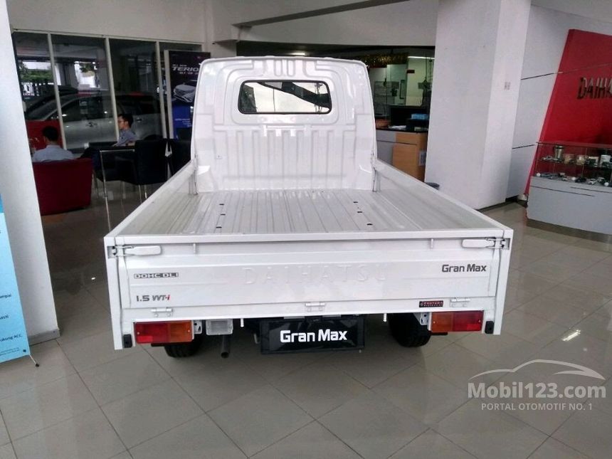 Jual Mobil Daihatsu Gran Max 2021 STD 1.3 di Jawa Timur Manual Pick-up Putih Rp 129.200.000 ...
