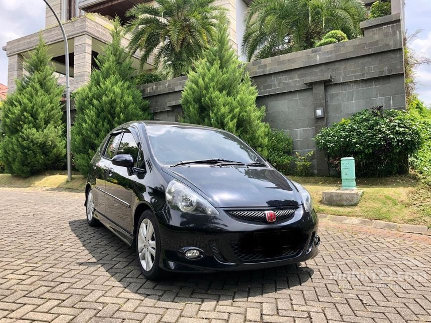 Jual Mobil Honda Jazz 2006 VTEC 1.5 di Jawa Timur Automatic Hatchback ...