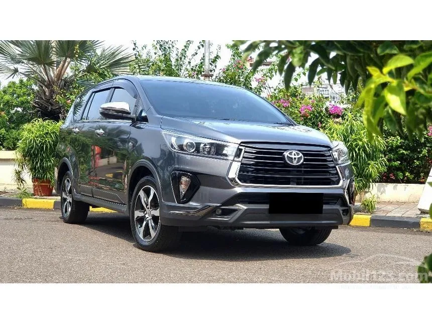 Jual Mobil Toyota Kijang Innova 2021 Venturer 50th Anniversary 2.4 di ...