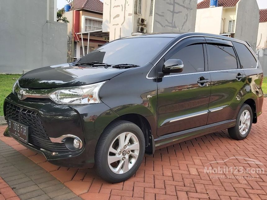 Jual Mobil Toyota Avanza 2018 Veloz 1.3 di Banten Automatic MPV Hitam ...
