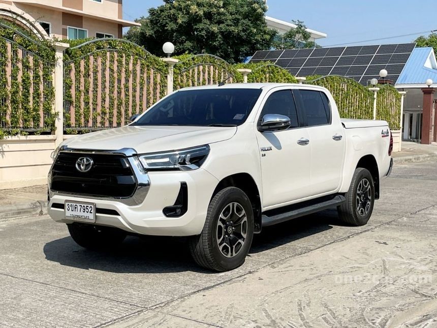 2022 Toyota HILUX REVO 2.8 Double Cab High 4WD Pickup for sale on One2car