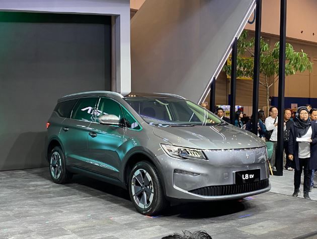 Aletra Luncurkan L8 EV, MPV Listrik 7-Seater dengan Harga Mulai dari Rp415 Juta - Mobil Baru ...