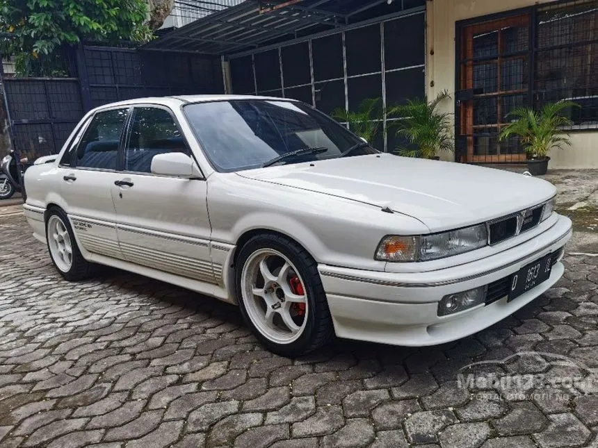 Jual Mobil Mitsubishi Eterna 1992 2.0 Automatic 2.0 di DKI Jakarta ...
