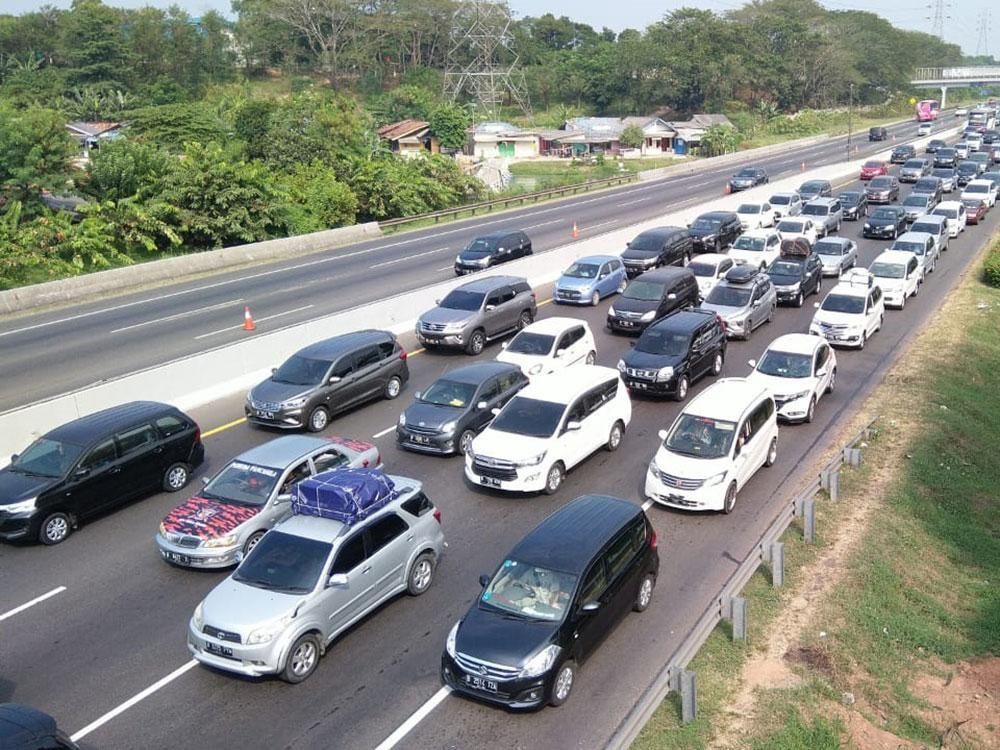 Puncak Arus Mudik Lebaran Idul Fitri Diperkirakan Mulai 6 April 2024 - Berita Otomotif | Mobil123