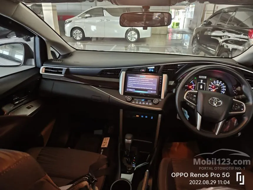 Jual Mobil Toyota Kijang Innova 2022 V 2.4 di Jawa Barat Automatic MPV ...