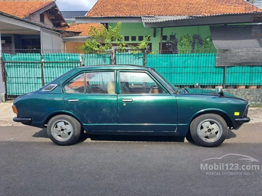Jual Mobil Toyota Corolla 1973 1.3 di DKI Jakarta Manual Sedan Hijau Rp ...