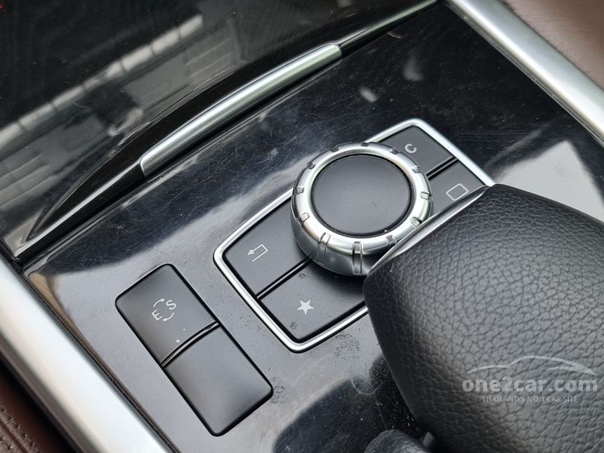 Mercedes-Benz E300 2015 Executive Blue TEC HYBRID 2.1 in กรุงเทพและ ...