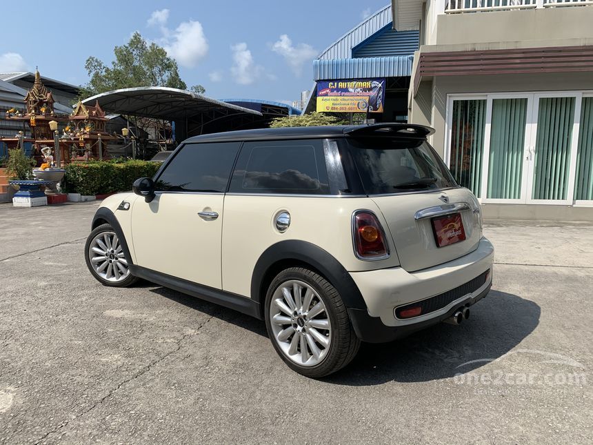 2010 Mini Cooper 1.6 R56 S Hatchback AT for sale on One2car