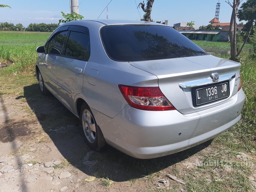 Jual Mobil Honda City 2006 i-DSI 1.5 di Jawa Timur Automatic Sedan ...
