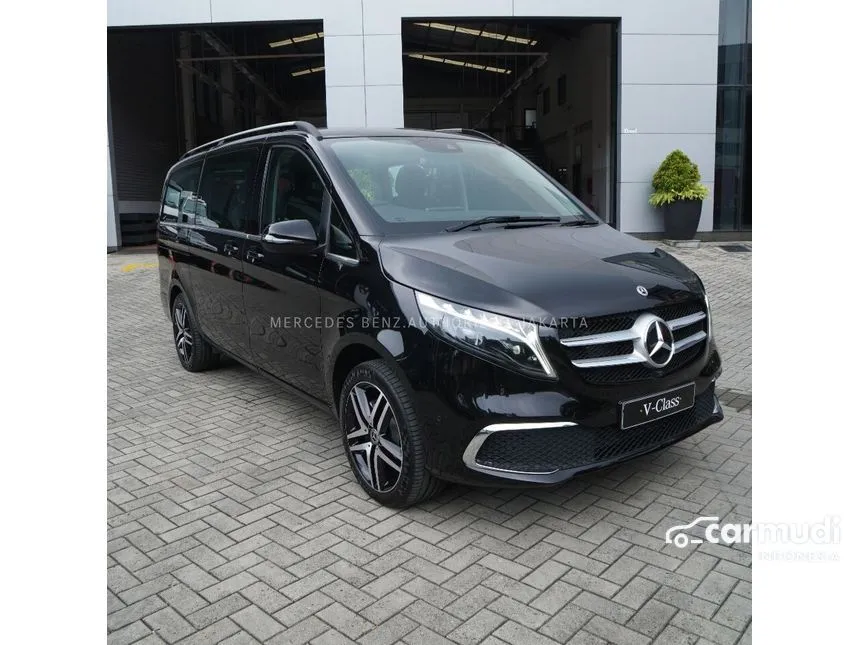 Mercedes-Benz V250 2023 Avantgarde 2.0 in DKI Jakarta Automatic Van ...