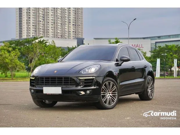 Porsche SUV Baru & Bekas Bsd | Carmudi