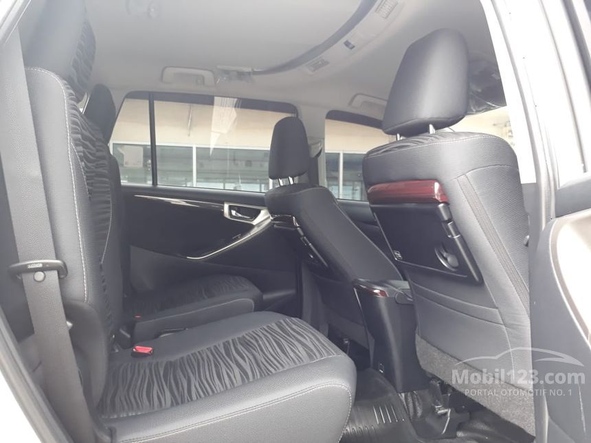 Jual Mobil Toyota Kijang Innova 2016 Q 2.4 di DKI Jakarta Automatic MPV ...